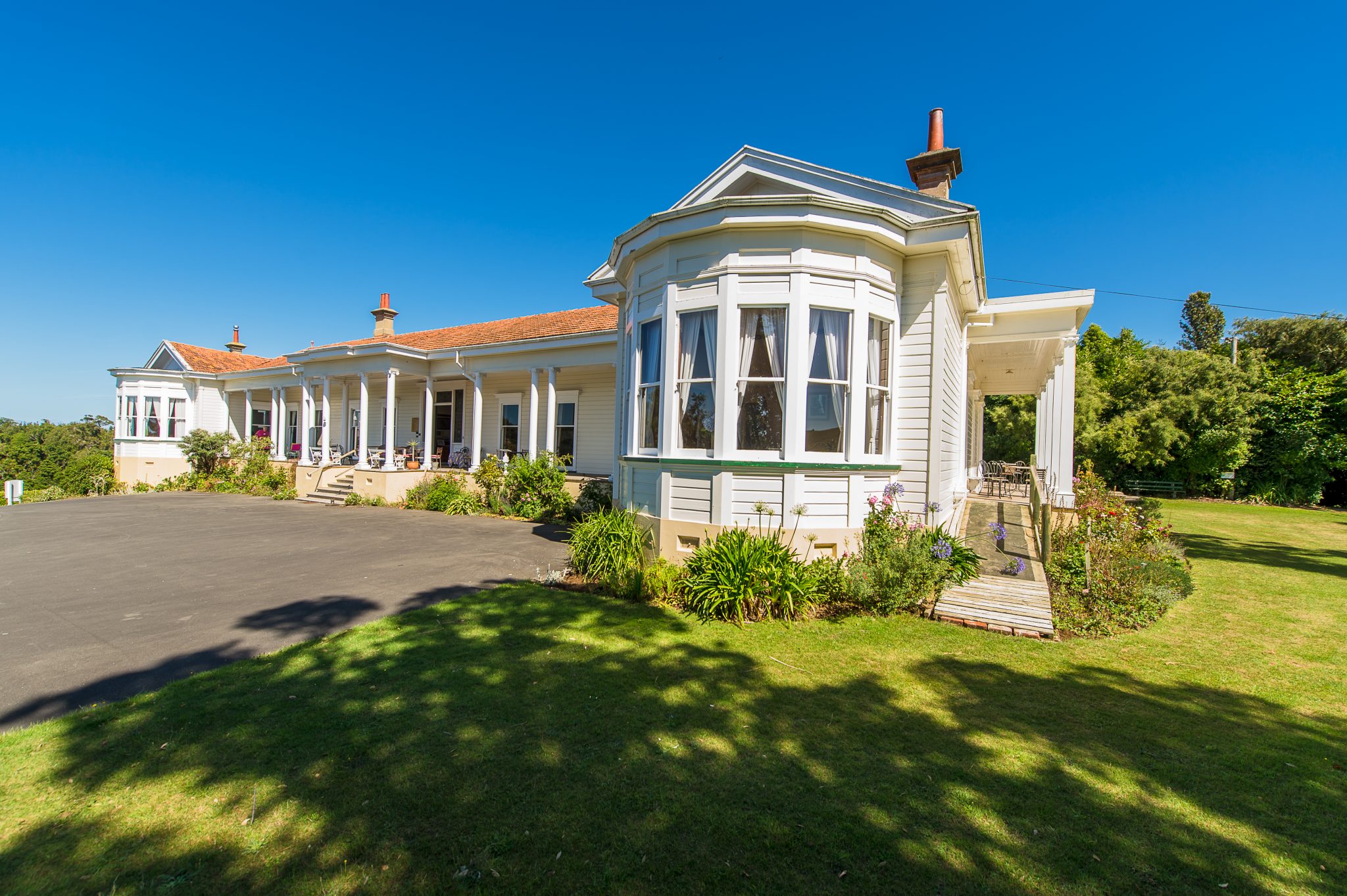 Bushy Park's beautiful wildlife santuary and heritage accommodation is ...